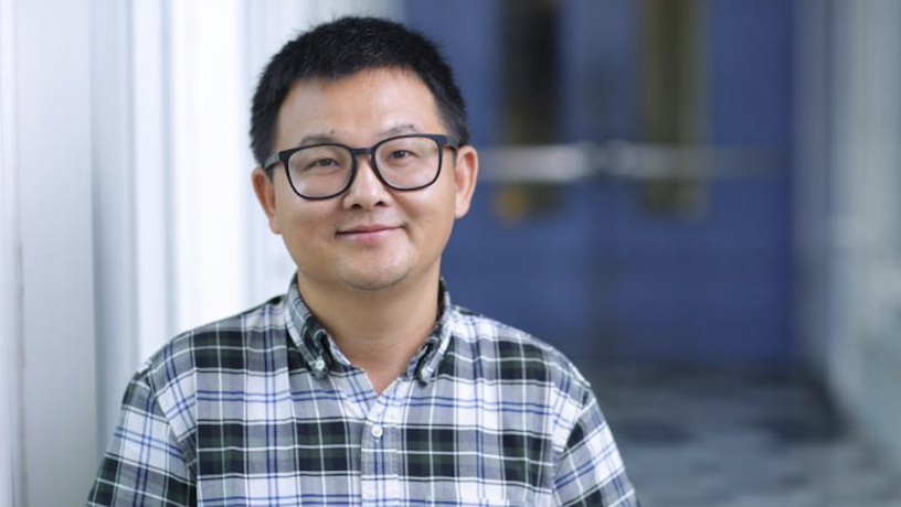 Ren Wins 2025 Feng Kang Prize for Contributions to Computational ...